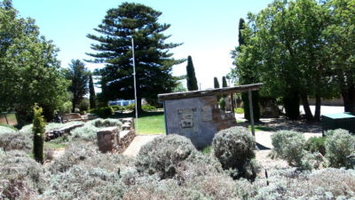 Eudunda Gardens - Valley of Hidden Treasures